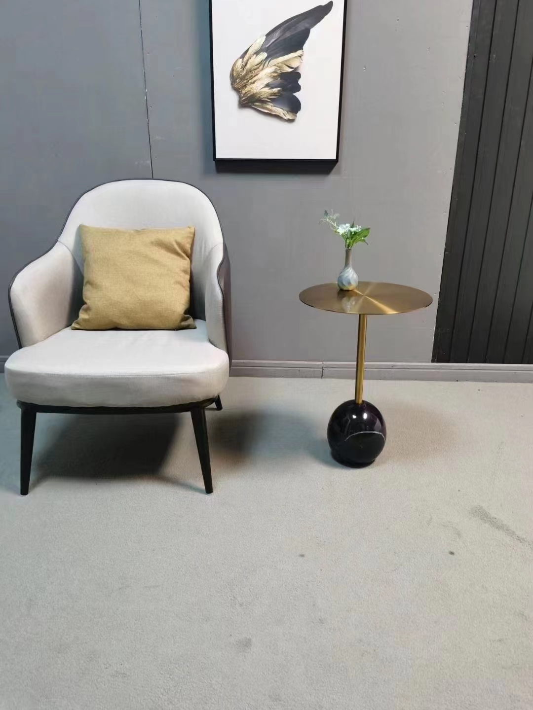 Transforming Your IKEA Soderhamn with White Furniture Legs